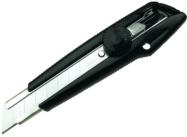NT-Cutter eL-500 schwarz 18mm Klinge EAN 4904011012235, € 9,40